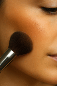 How to Apply Bronzer in 5 Easy Steps for a Natural Glow
