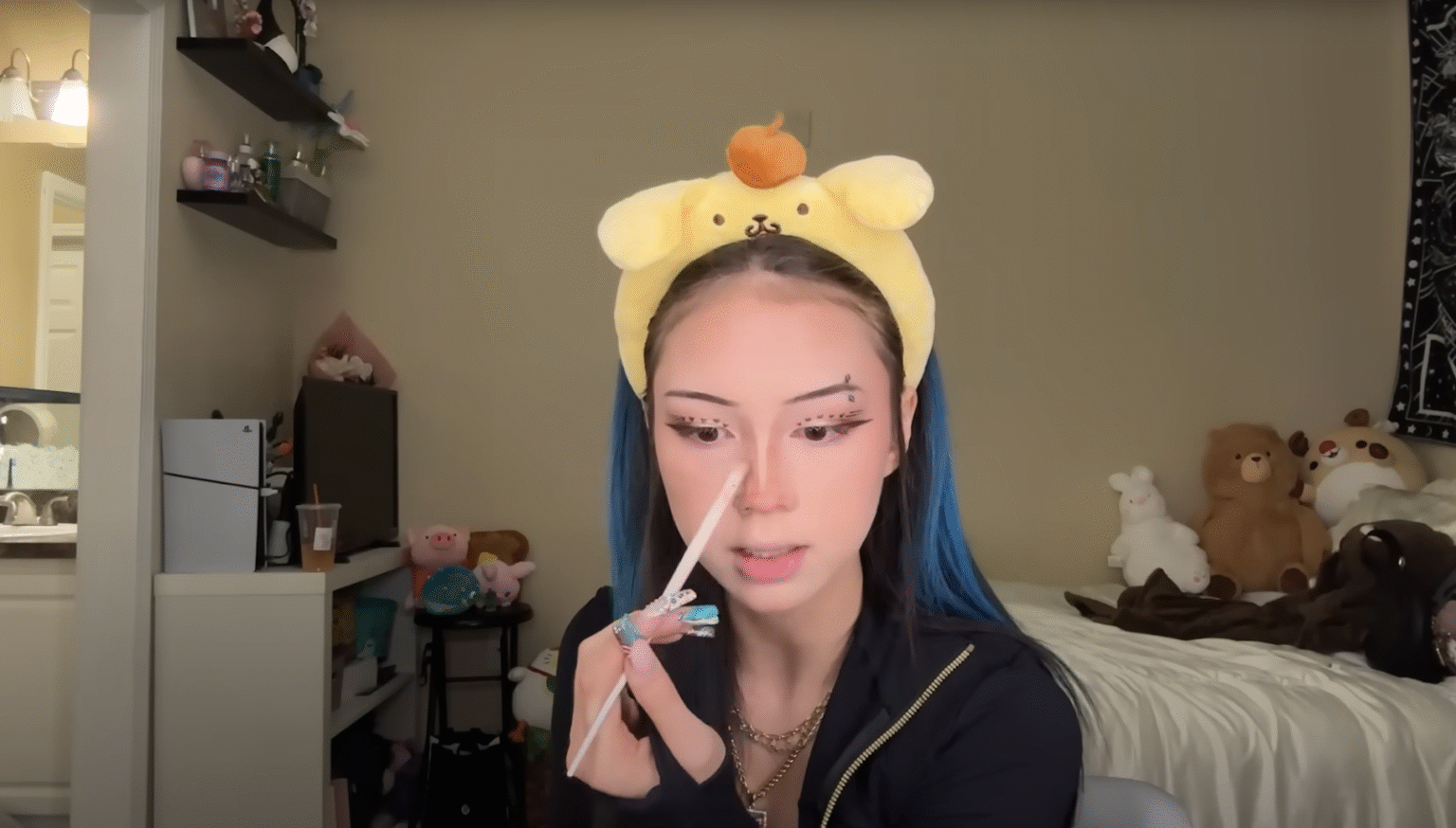 5 Viral YouTube Makeup Challenges to Try in 2025